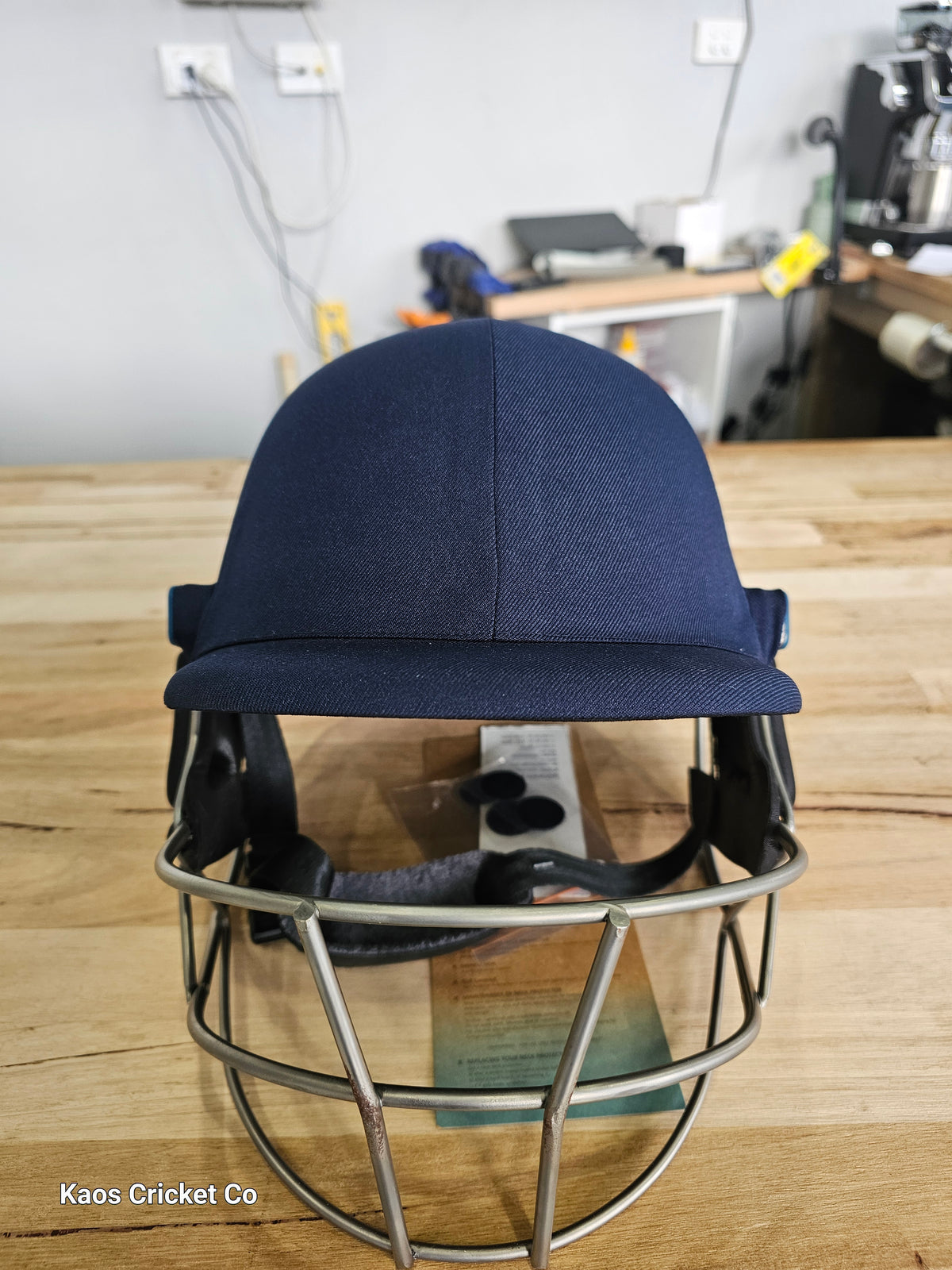 SHREY MASTERCLASS AIR 2.0 TITANIUM | Kaos Cricket
